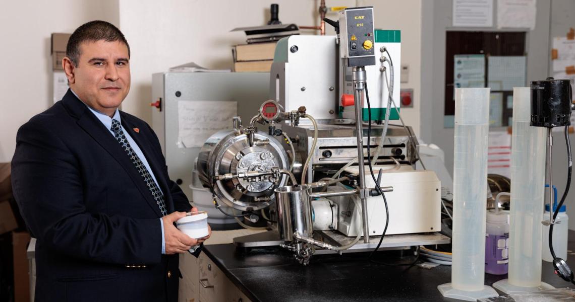 NJIT Particle Engineer Ecevit Bilgili is Named an AIChE Fellow